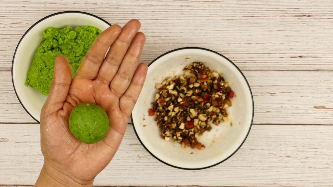 Coconut Paan Laddu - SHRIYOG KITCHEN