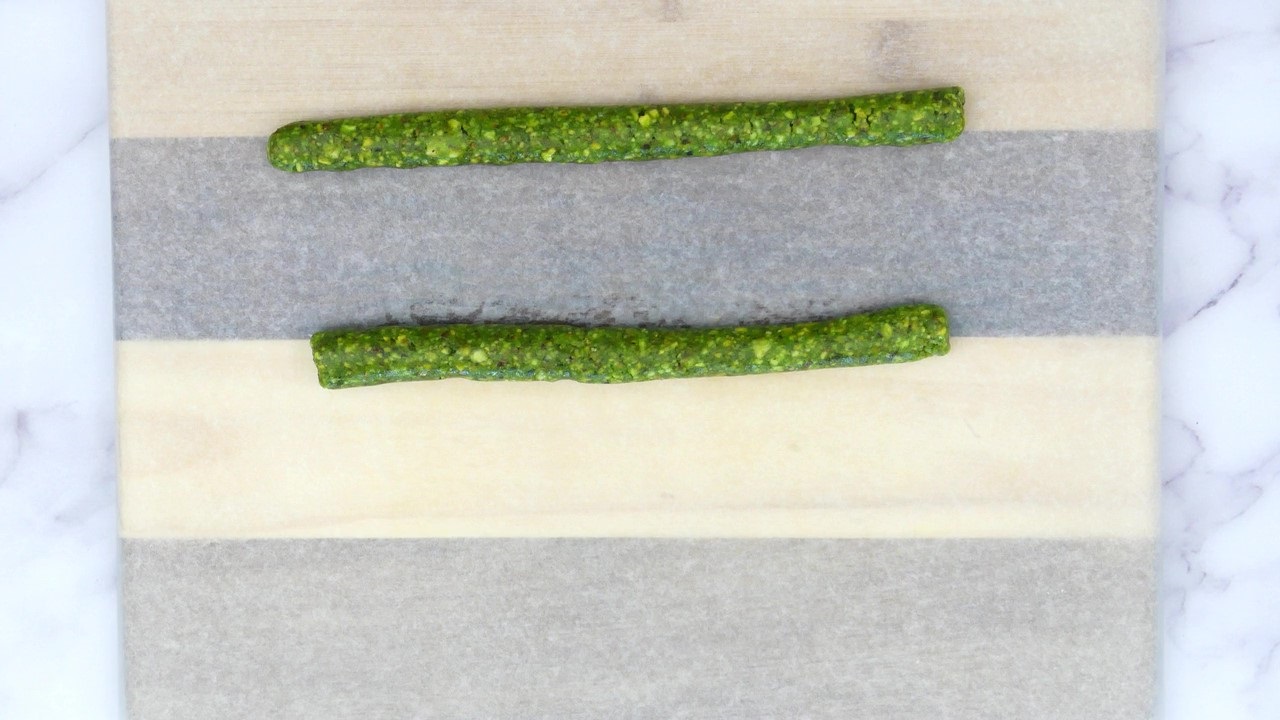 Kaju Pista Roll – A Royal Indian Sweet - SHRIYOG KITCHEN